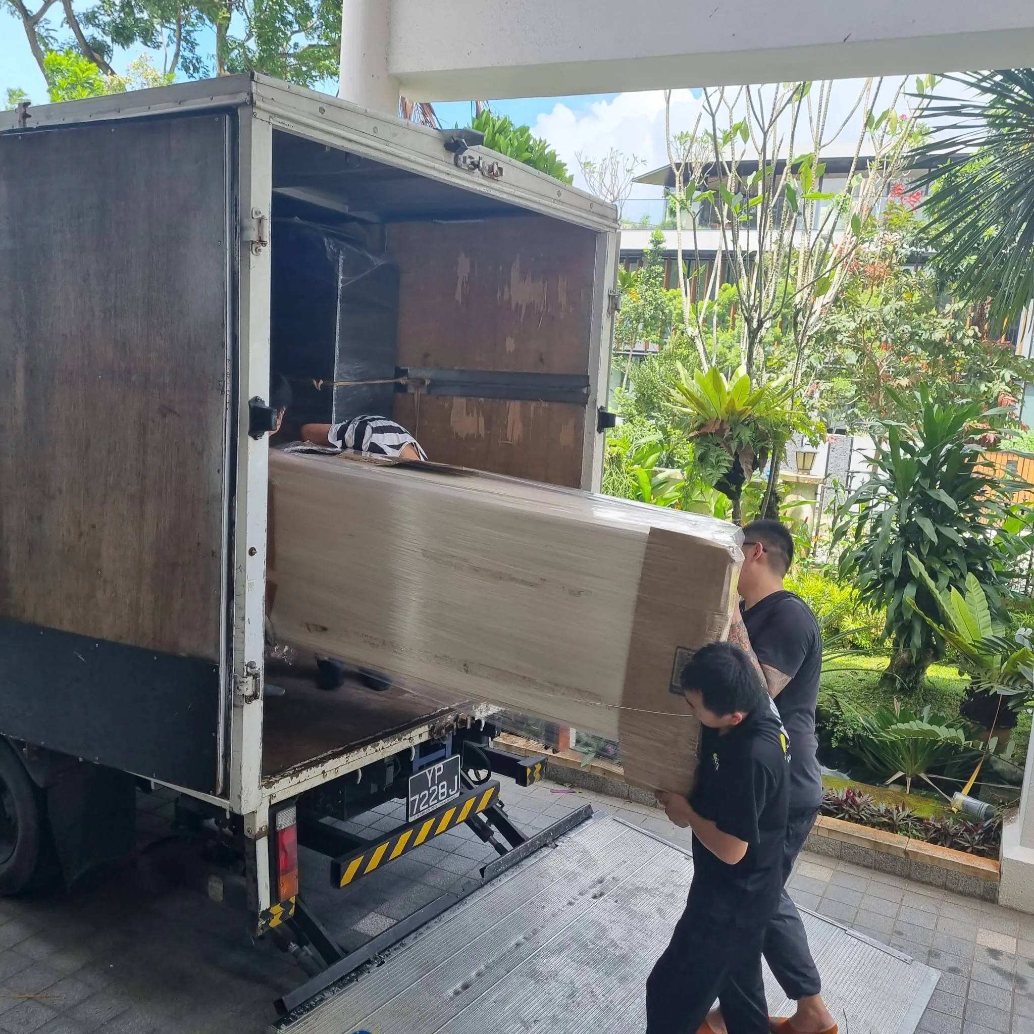 Moving Solutions - Singapore Movers